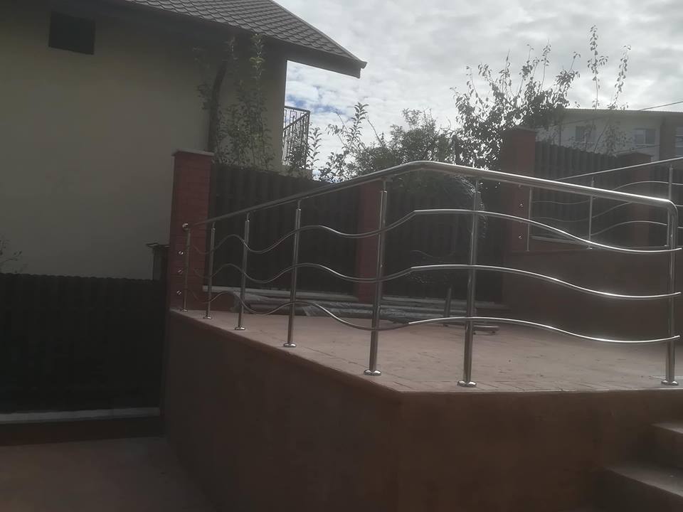 Modele balustrade din inox - Galerie - Balustrade de inox - pret ieftin