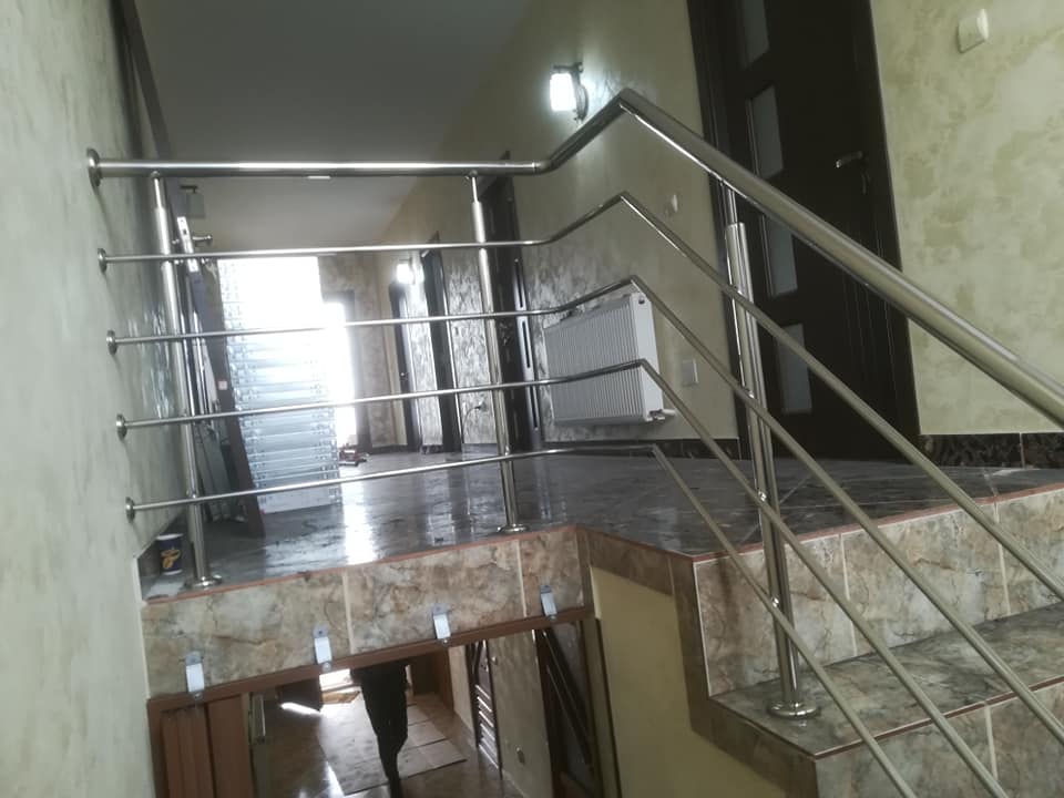 Modele balustrade din inox - Galerie - Balustrade de inox - pret ieftin