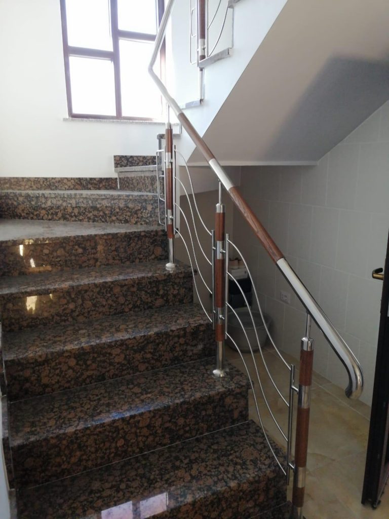 Modele balustrade din inox - Galerie - Balustrade de inox - pret ieftin