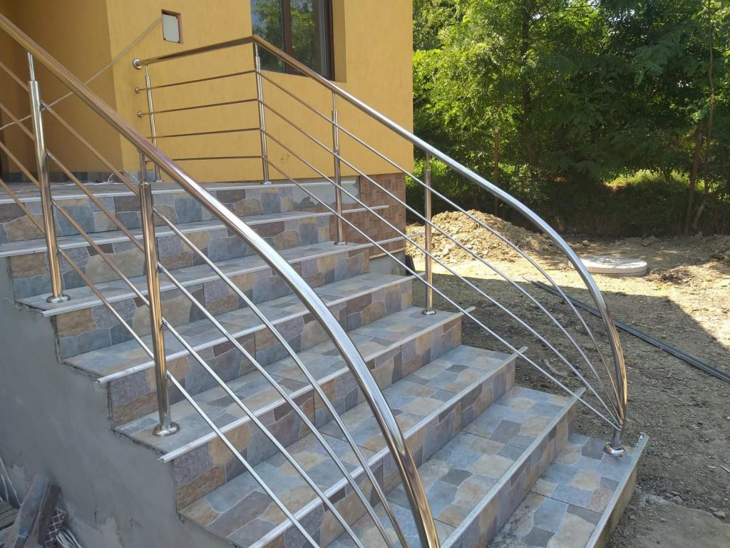 Modele balustrade din inox - Galerie - Balustrade de inox - pret ieftin